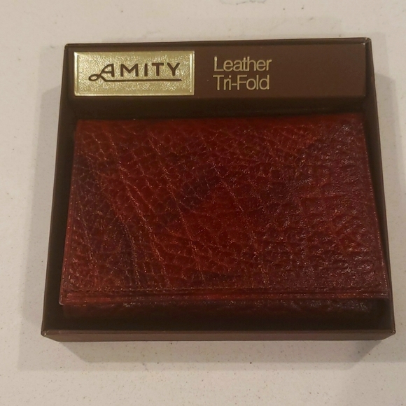 Amity | Other | Mens Leather Trifold Wallet | Poshmark